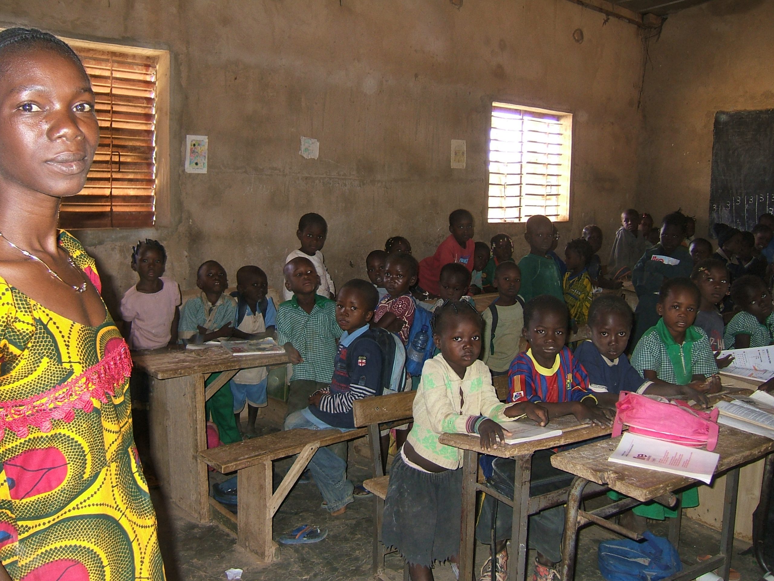 Rentrée scolaire 2023-2024 au Burkina: des milliers d’écoles fermées - YECLO.com